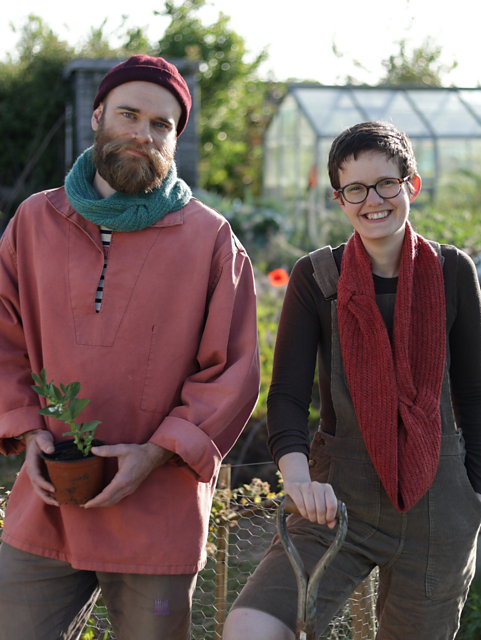 Ravelry: Lagertha Cowl pattern by Fay Dashper-Hughes