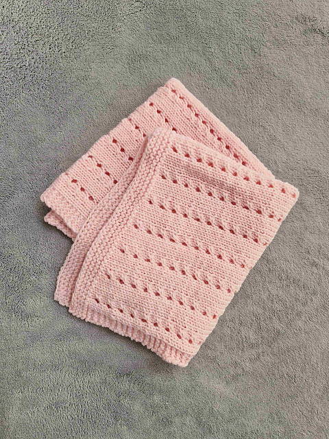 Ravelry: Rakkaudella vauvan peitto pattern by Maarit O.