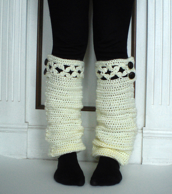 Ravelry: Pine Falls Leg Warmers pattern by Mackenzie Gregg