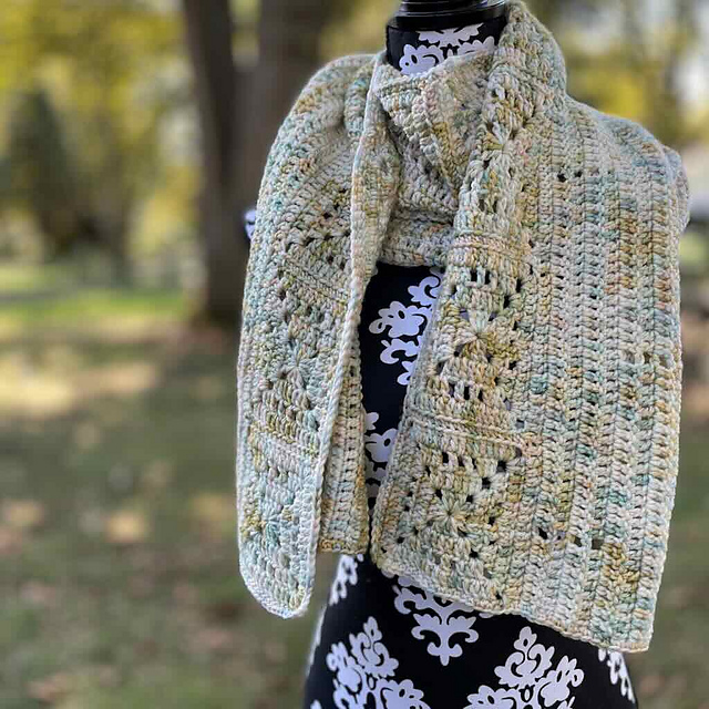 Ravelry: Boardwalk Wrap pattern by Debbie Field