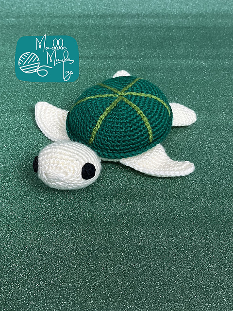 Ravelry: Tilly the Sea Turtle pattern by Madeleine O'Dea