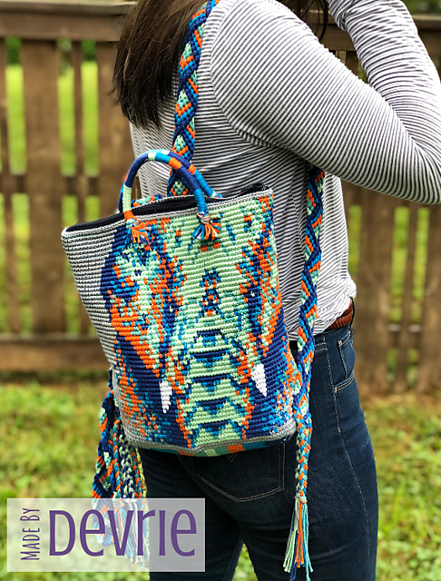 Ravelry: Elephants on Parade pattern by MadeByDevrie