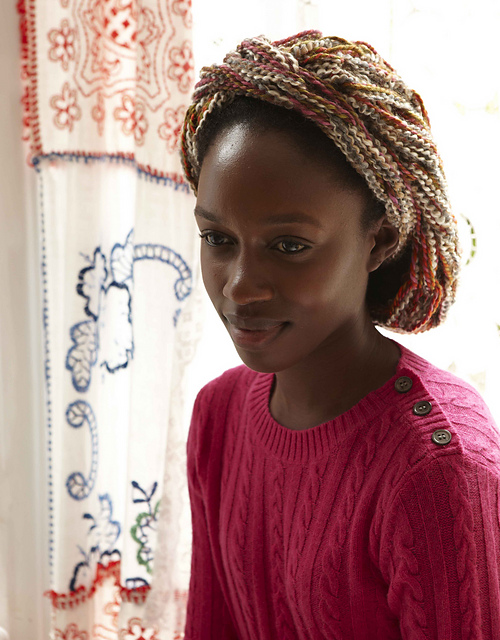 Ravelry: Fashion Cowl pattern by Laura Strutt