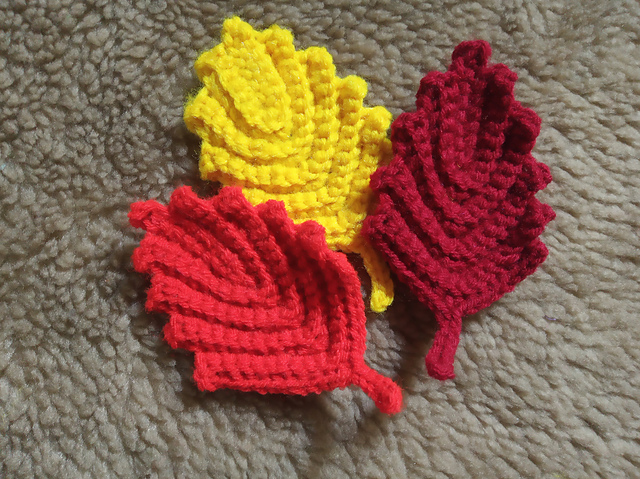 Ravelry: Crochet Leaf Applique pattern by Uma M Natarajan