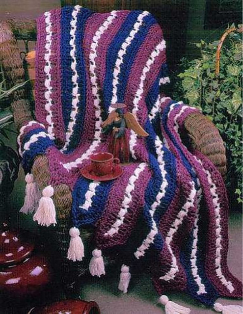 Ravelry: Puff Stitch Afghan PA002 pattern by Maggie Weldon