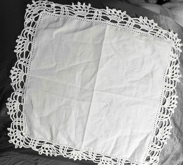 Ravelry: Handkerchief Edging #8369 pattern by The Spool Cotton Company