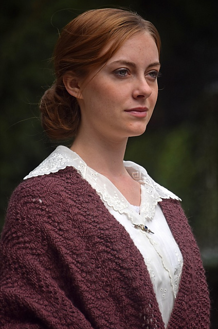 Ravelry: Old Shale Wrap pattern by Gladys Wallis and Dorothy Potts