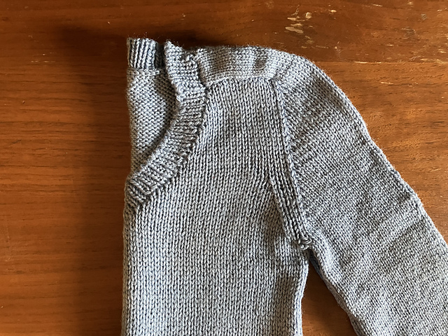 Ravelry: The almost seamless saddle shoulder sweater pattern by ...
