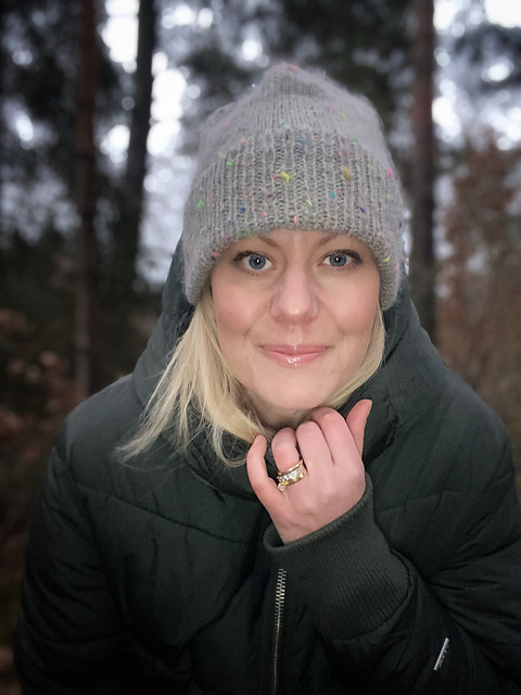 Ravelry: Majkens mössa light pattern by Maria Bergman