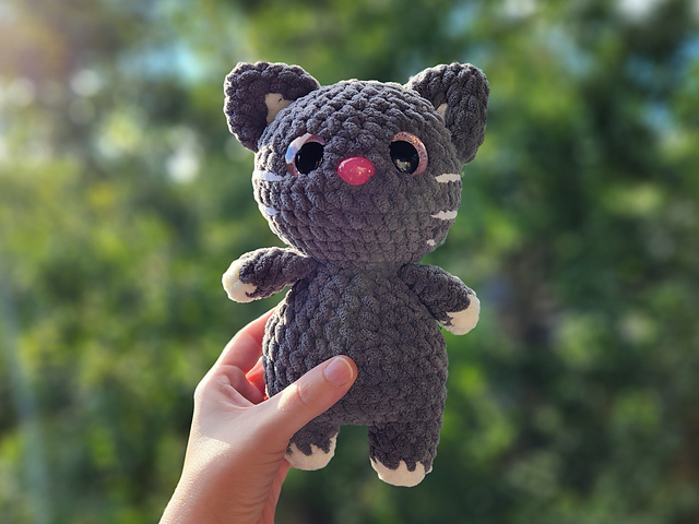 Ravelry: Mavis the Cat pattern by Kristy Miller