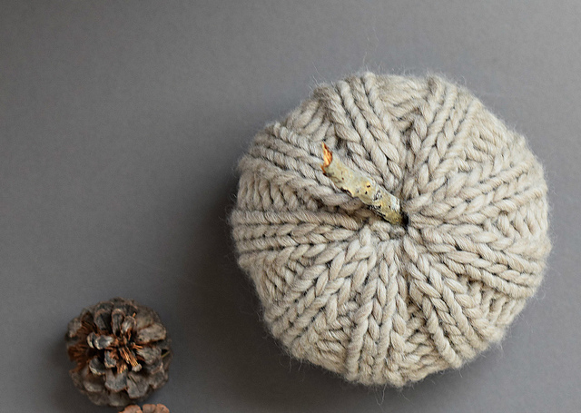 Ravelry: Easy Quick Pumpkin pattern by Jessica Reeves Potasz