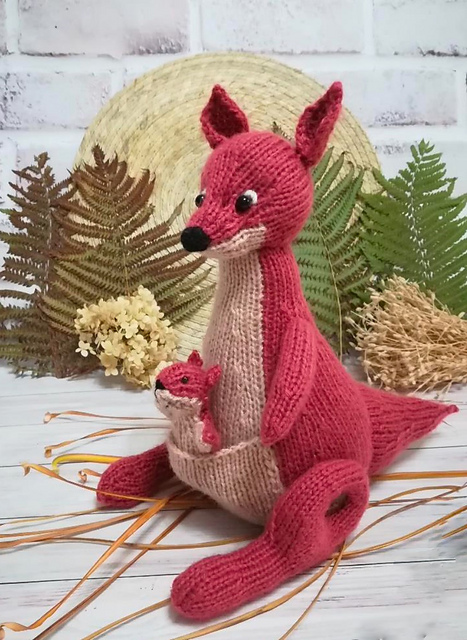 Ravelry: Knitted KANGA AND ITS BABY ROO pattern by Olga Chepizhnaya