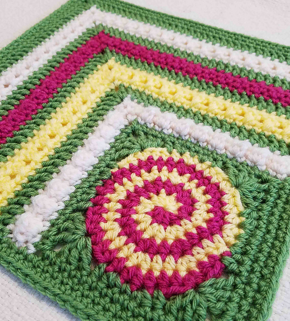 Ravelry: Dizzy Corner Afghan Square pattern by Andee Graves
