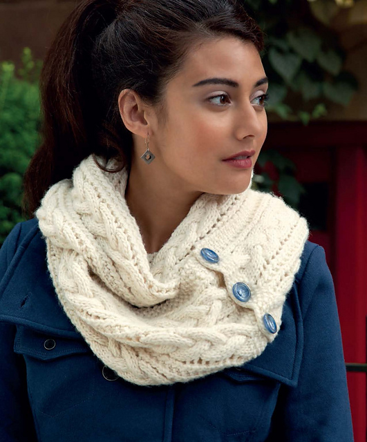 Ravelry: Union Square Cowl pattern by Melissa Wehrle