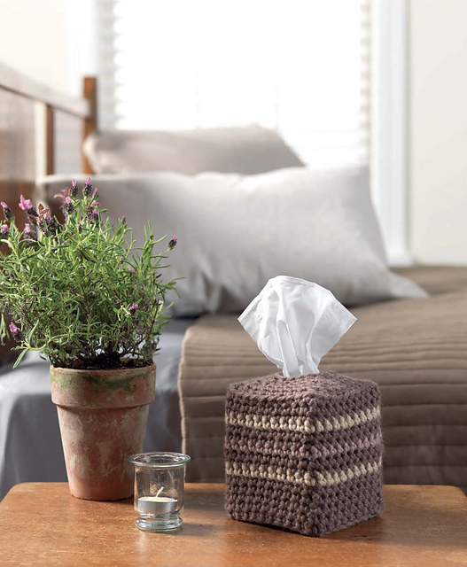 Ravelry: Tissue Box Cozy pattern by Faith Hale