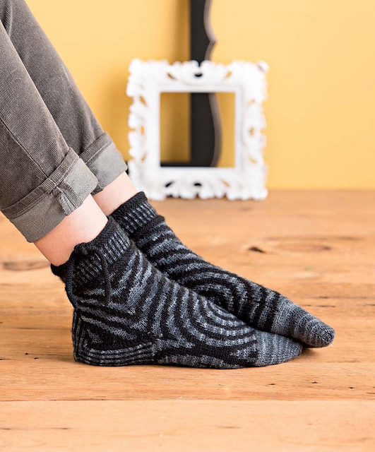 Ravelry: Victor pattern by Stephanie van der Linden