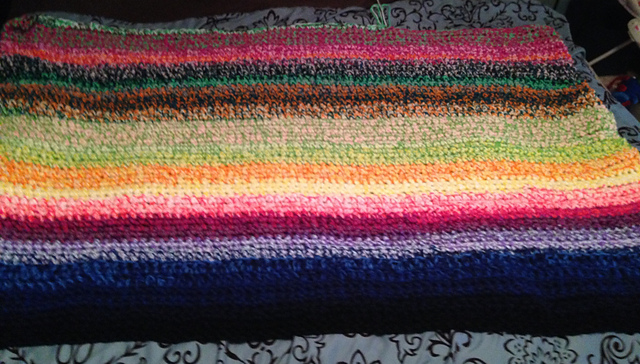 Ravelry: Mammawebb's Scrappy ugly blanket
