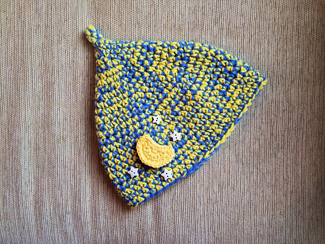 Ravelry: Flat Crescent Moon pattern by Mamta Motiyani