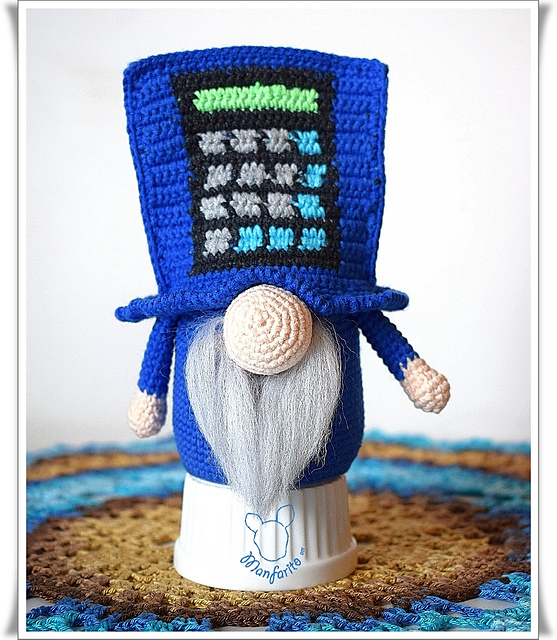 Ravelry: Gnome Calculator pattern by Małgorzata Luty