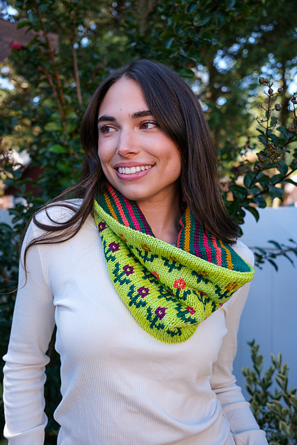 Ravelry: Forever Flowers Cowl pattern by Sarah E. Chapman
