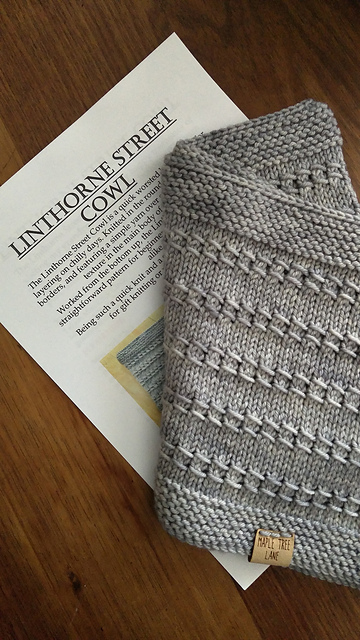 Ravelry: Linthorne Street Cowl pattern by Maple Tree Lane Designs