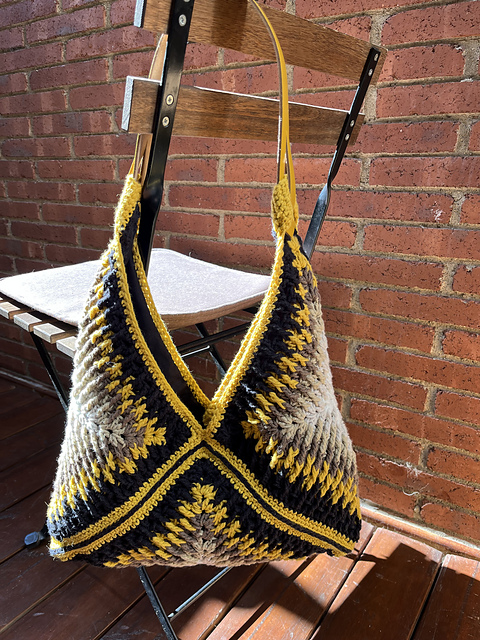 Ravelry: Bolso Alabama pattern by Moltes troques