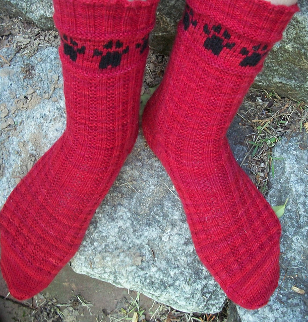 Ravelry: Woof! Socks pattern by Mara Jessup