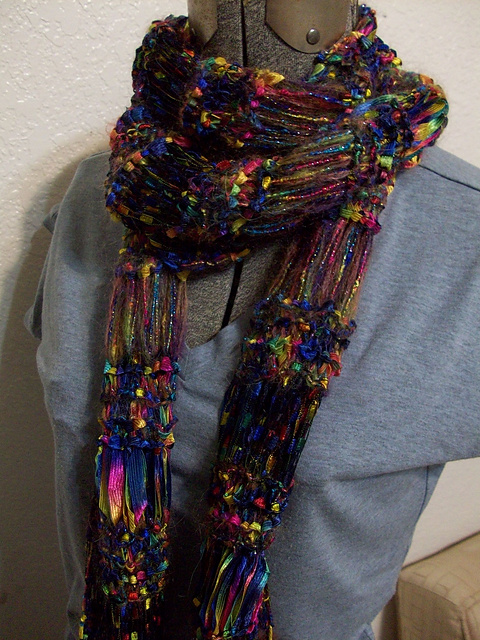 Ravelry: Novelty Yarn Scarf pattern by Stacey Budge