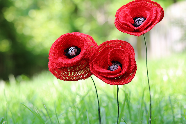 Ravelry: Poppy Flower pattern by Marilyn Smith