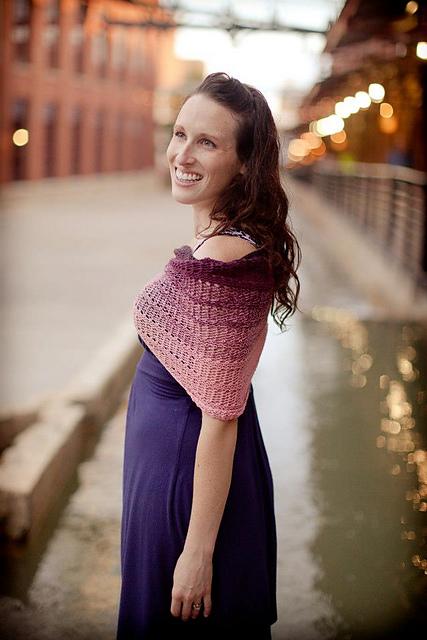 Ravelry: Lola's Lace Shawl pattern by Mari Chiba