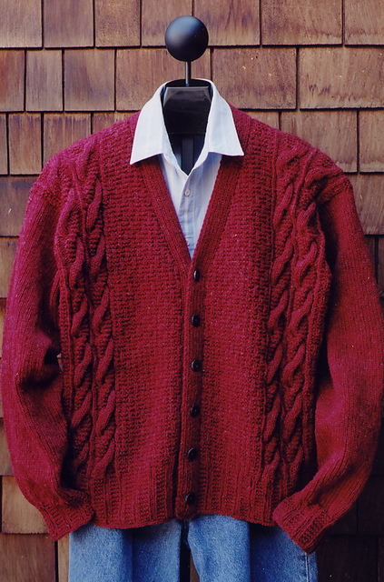 Ravelry: Mari Sweaters MS 134 Men's V Neck Cardigan pattern by Mari Dembrow