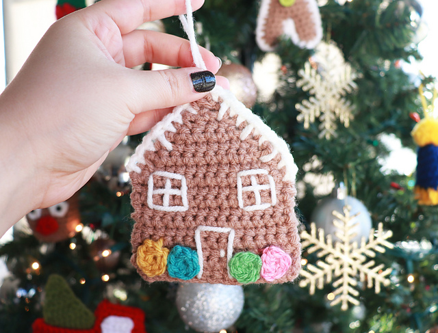 Ravelry: Gingerbread House Ornament pattern by Maria's Blue Crayon