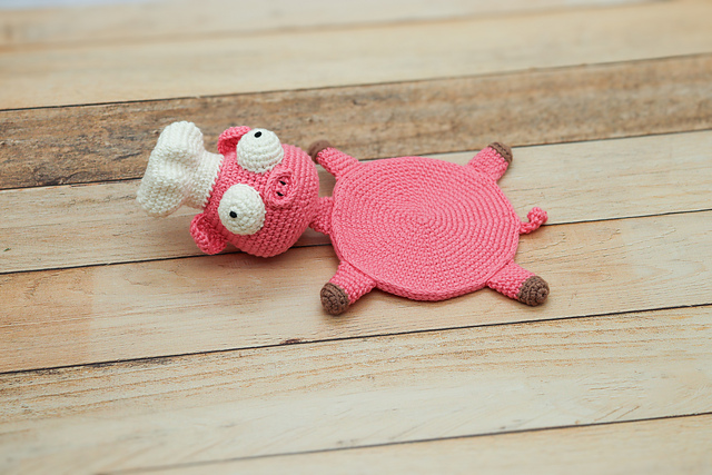 Ravelry: Splat Pig pattern by Maria Zhyrakova