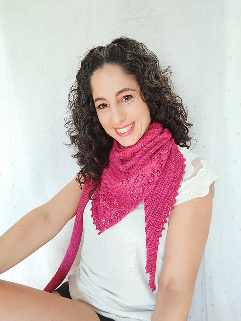 Ravelry: Chal Geranio pattern by Marianela Galo