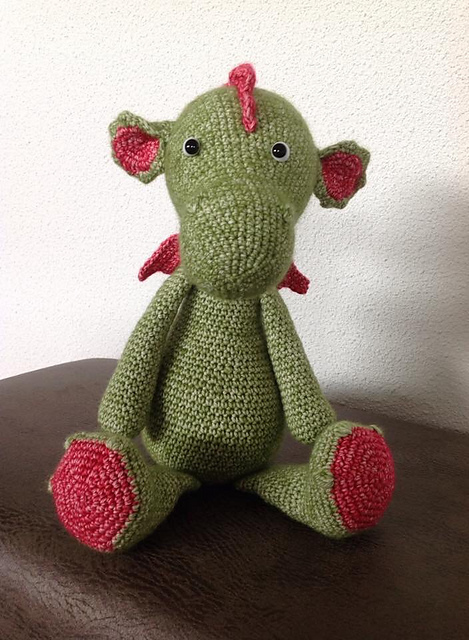 Ravelry: Dragon Julia pattern by Kristel Droog