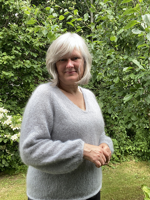 Ravelry: MarieGefvert's Cumulus Blouse