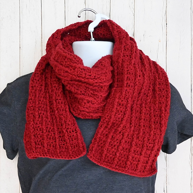 Ravelry: MarieInNYC's Red Scarf Project