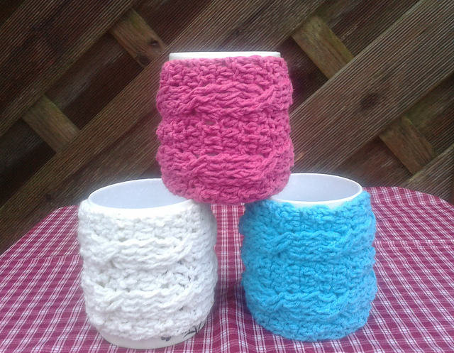 Ravelry: Cabled Mug Cosy pattern by Marie Riddle