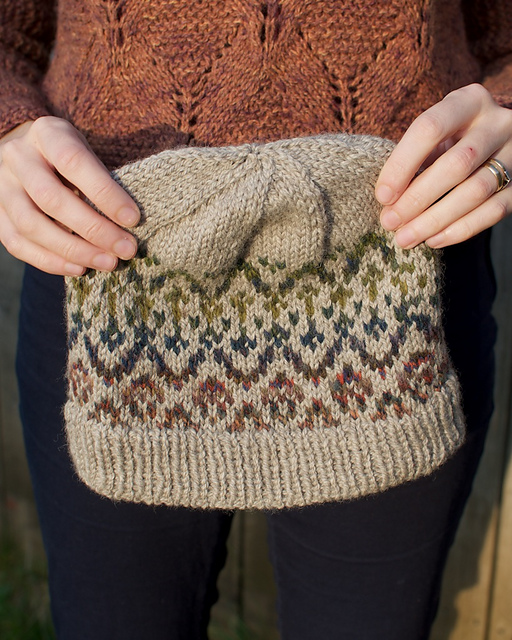 Ravelry: Aspis Hat pattern by Marina Skua
