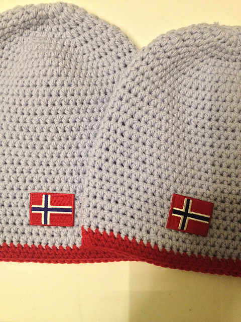 Ravelry: Norwegian Olympic beanie for kids pattern by Mjukdesign