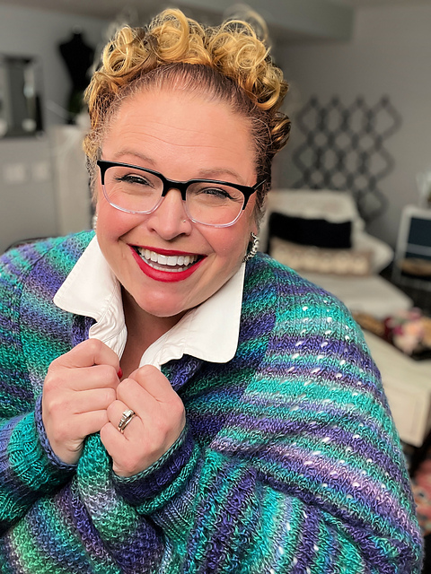 Ravelry: Amanda Woods Cocoon Cardi pattern by Marly Bird