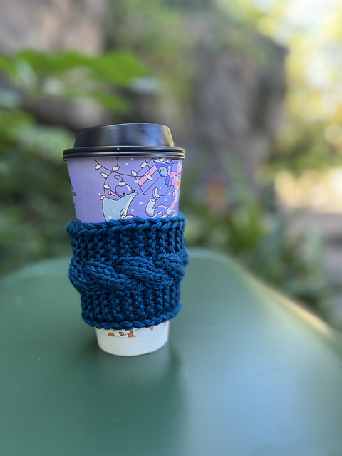 Ravelry: Cable Cuddle Knit Cup Cozy pattern by Marly Bird