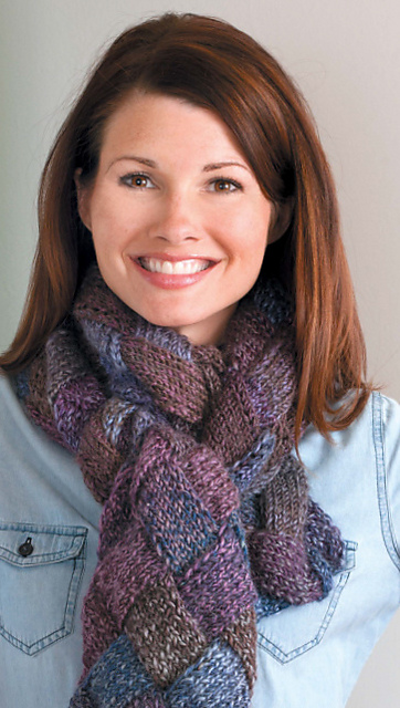 Ravelry: Easy Entrelac Scarf pattern by Marly Bird