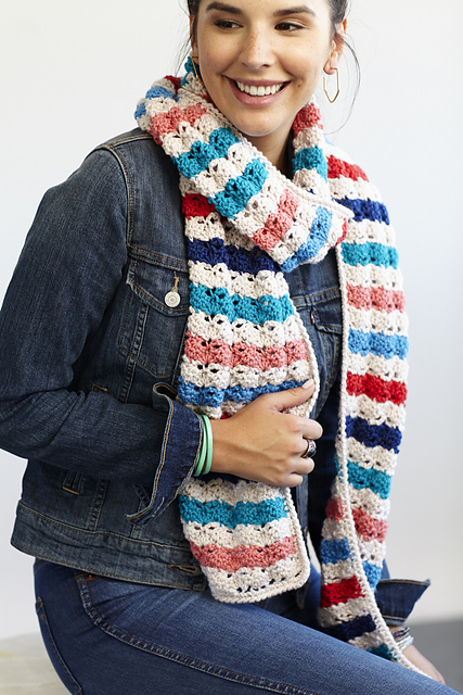 Ravelry: Medley Merino Chic Scarf pattern by Marly Bird