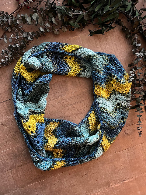 Ravelry: Soergel Crochet Cowl pattern by Marly Bird and Robyn Chachula