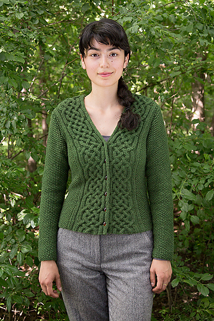 Ravelry: Cliona pattern by Caroline Levander