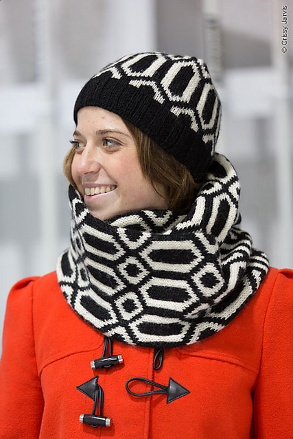 Ravelry: Ready Steady Go pattern by Elizabeth Elliott