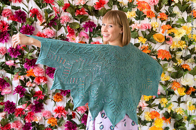 Ravelry: Flechir pattern by Marnie MacLean