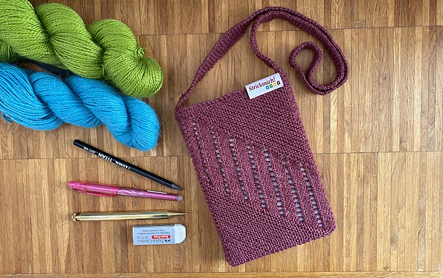 Ravelry: Pretty Planner Bag pattern by Martina Behm