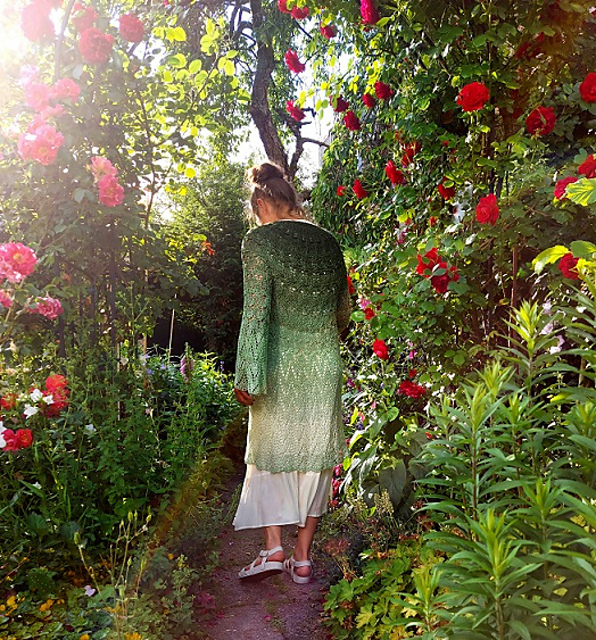 Ravelry: Leichtigkeit Sommerjacke pattern by Martina Mayer